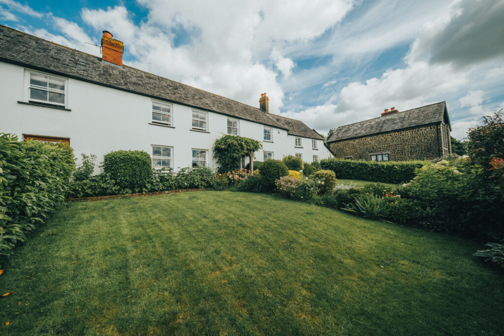 Farmhouse - Mornacott